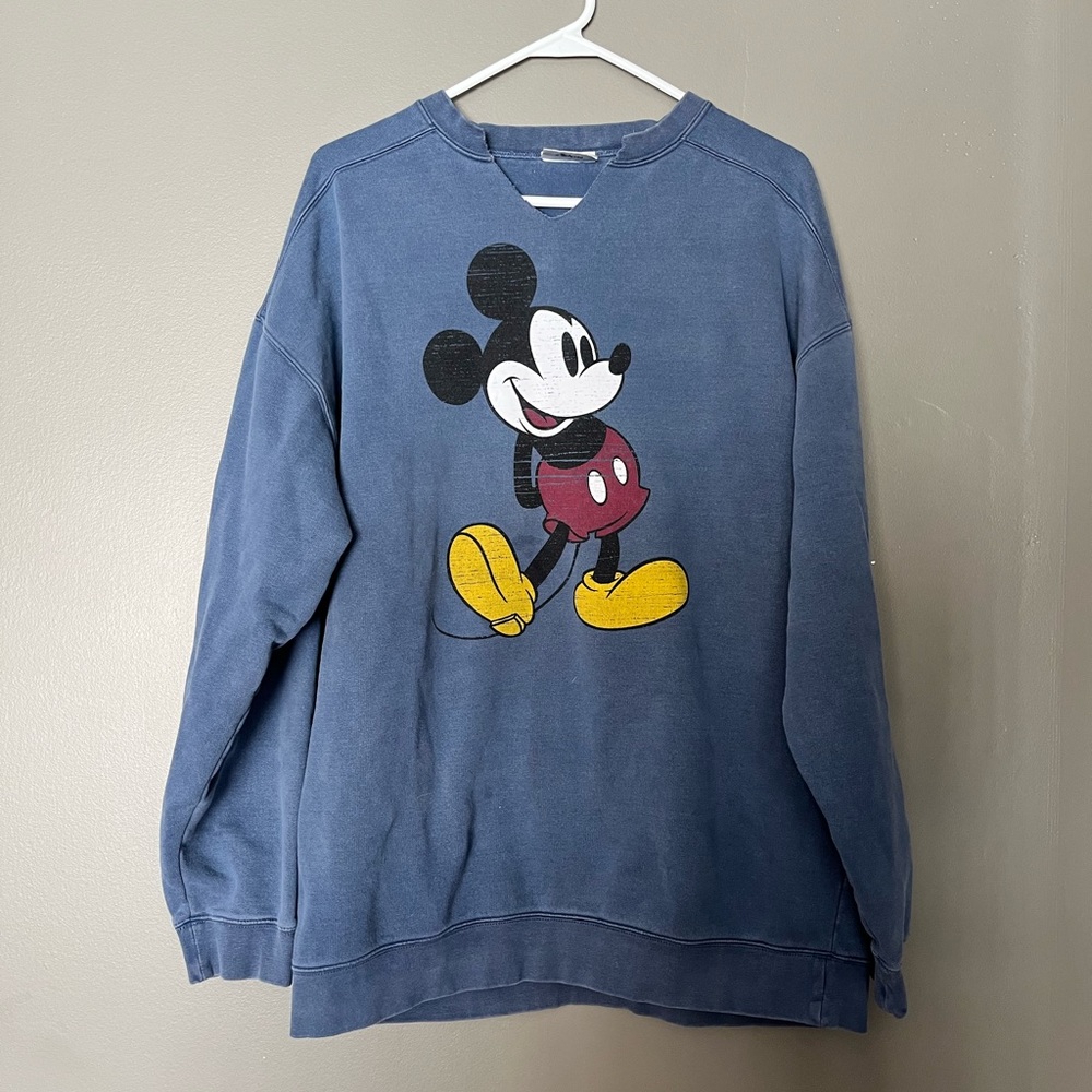 Walt Disney Vintage Mickey Mouse Long Sleeve Pullover - Gem